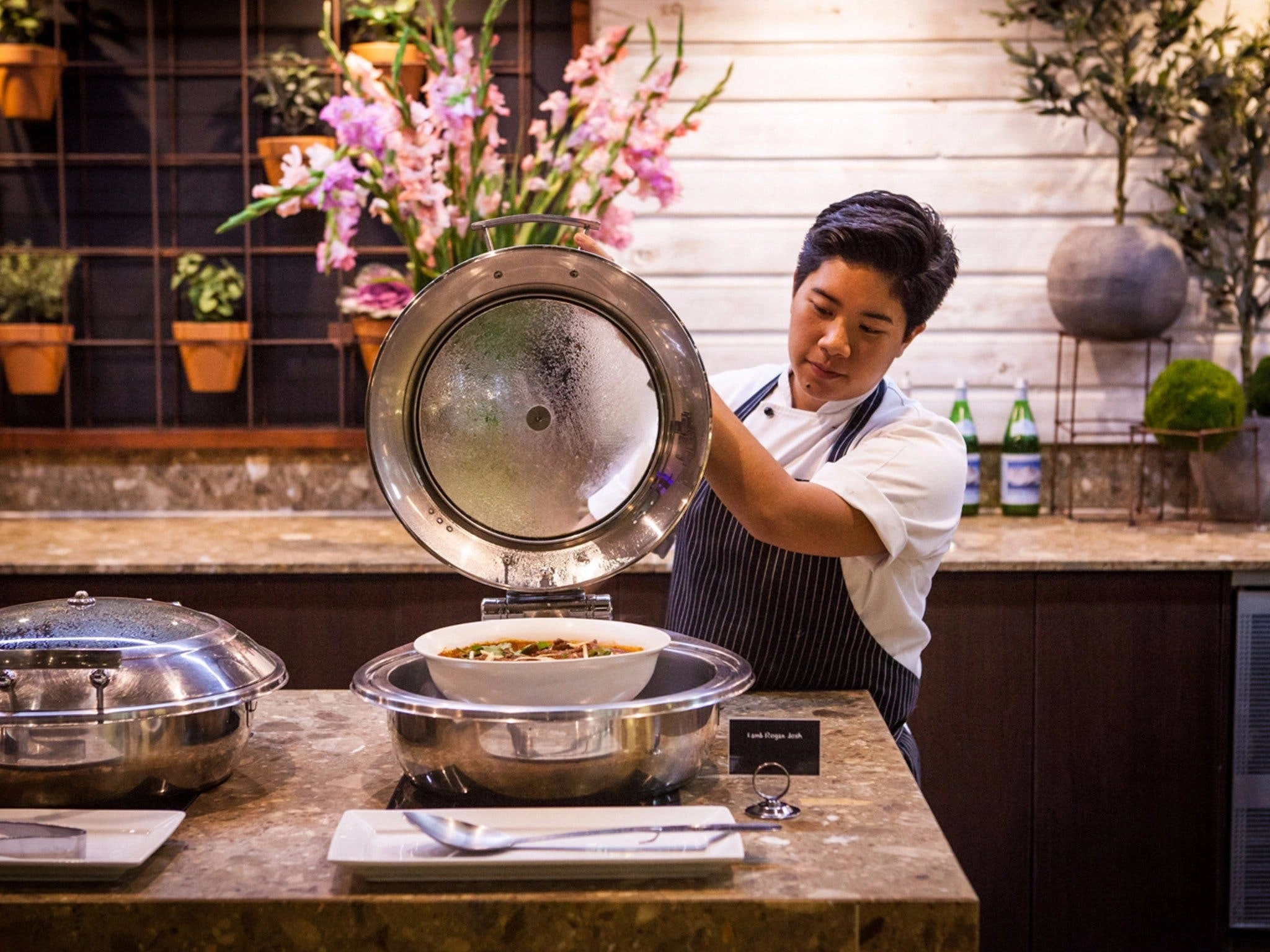 Waves Buffet Restaurant | Experience Gold Coast
