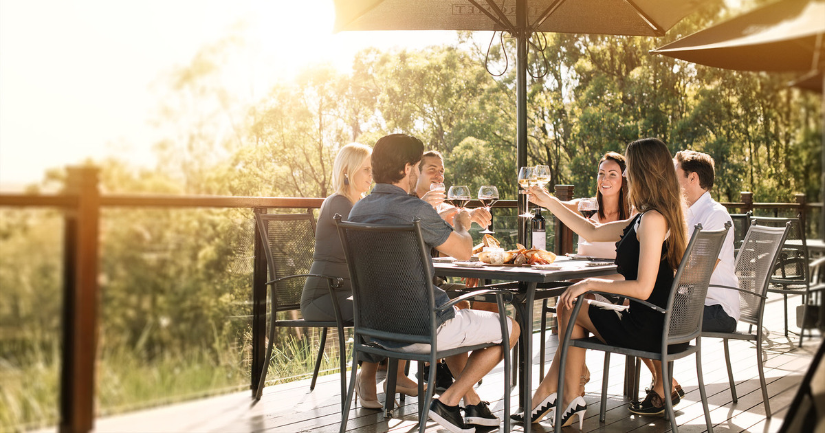 11 Lovely Spots For a Long Lunch | Experience Gold Coast