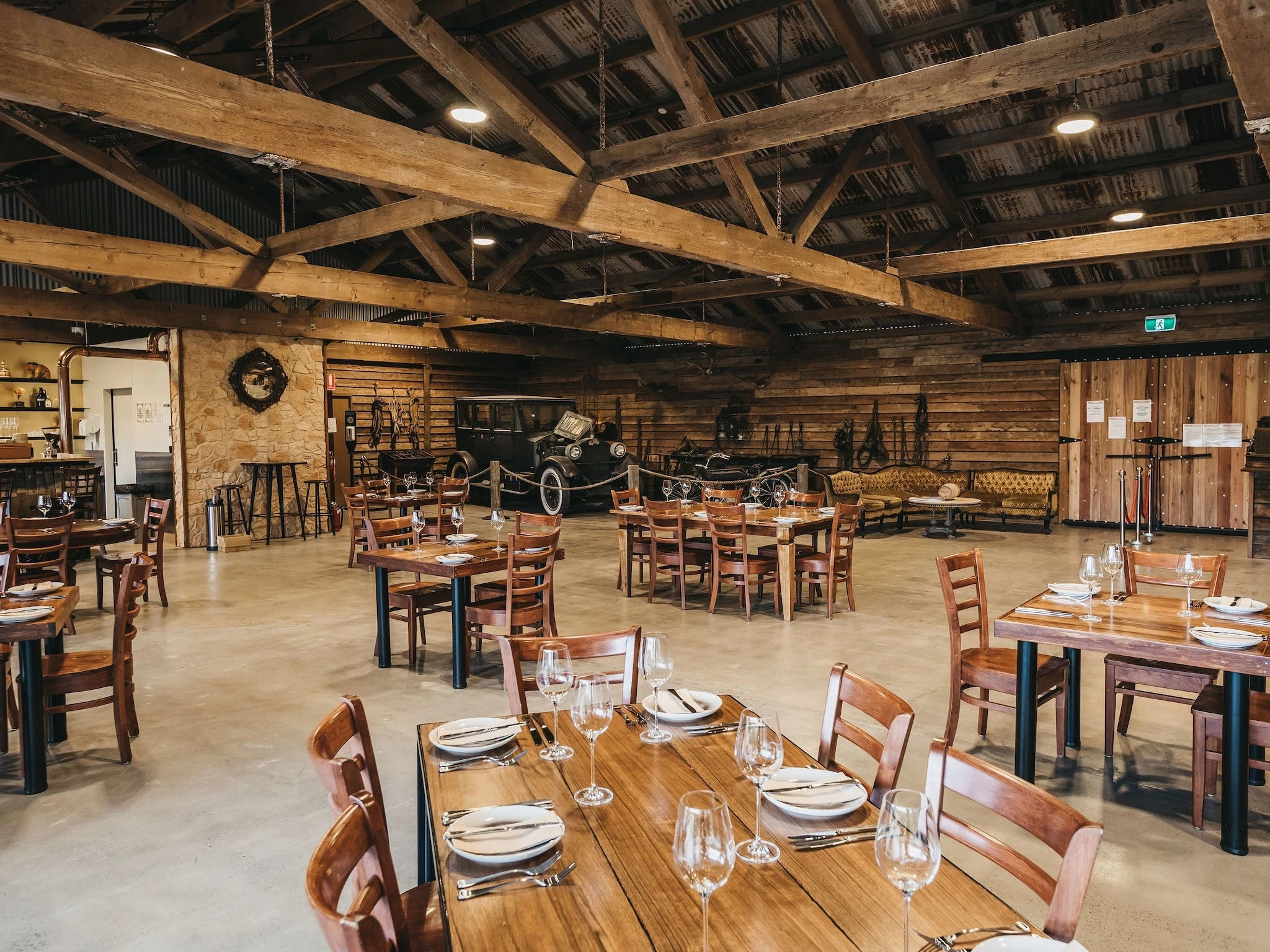Stanley's Barn Restaurant and Bar | Experience Gold Coast