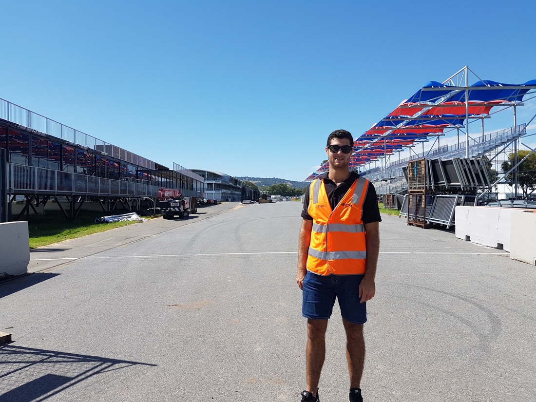 iEDM Wins Gold Coast Business Excellence Award for Student ...