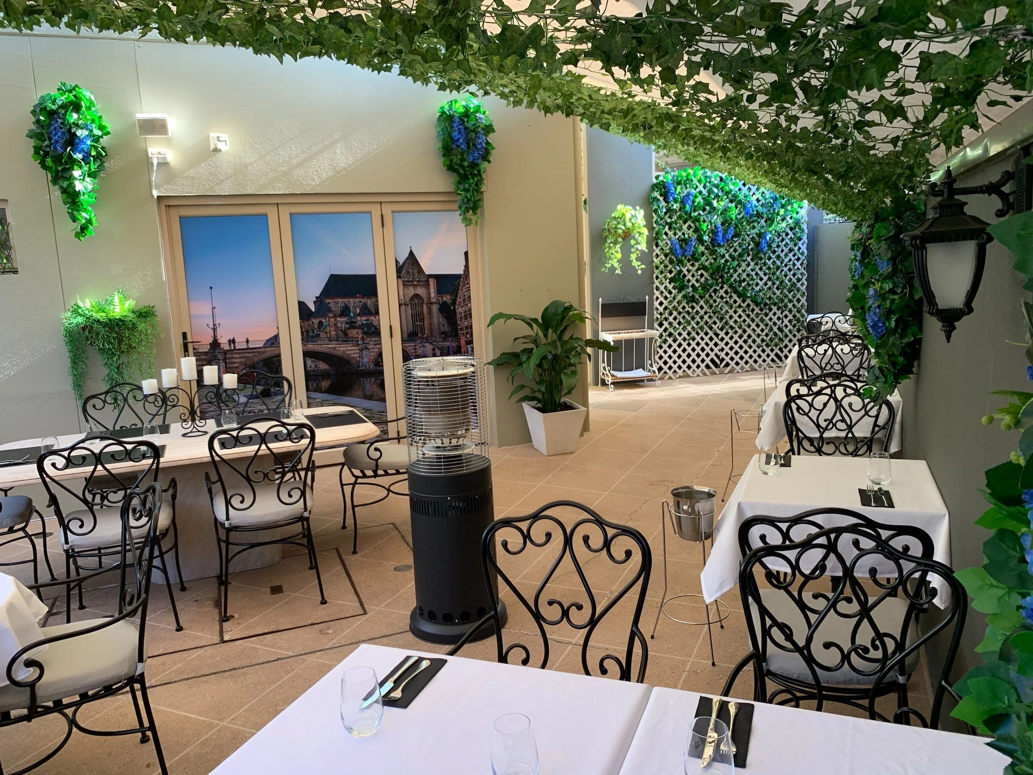 Bridges Belgian Dining | Experience Gold Coast