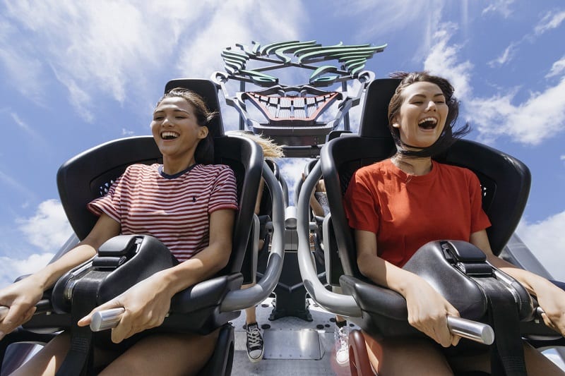 HYPE IT UP ON THE DC RIVALS HYPERCOASTER | Experience Gold Coast